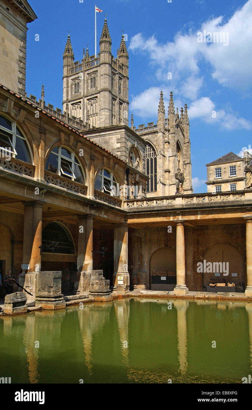 Bath, Somerset, UK showing the Roman Baths with Bath Abbey behind ...
