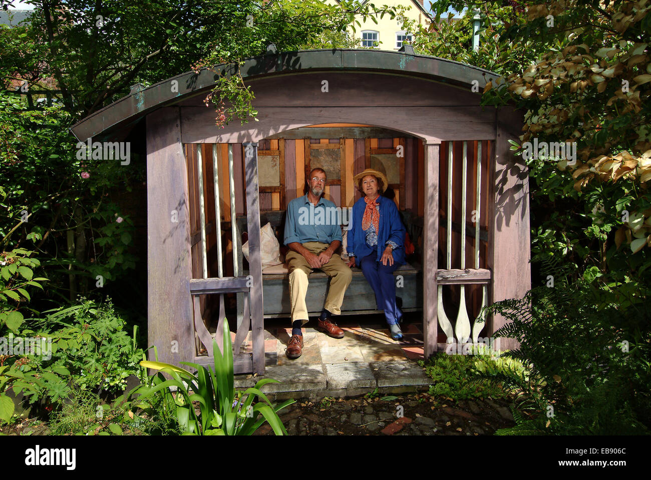 Summerhouse designed by Richard Craven in Ludlow, Shropshire, UK Stock ...