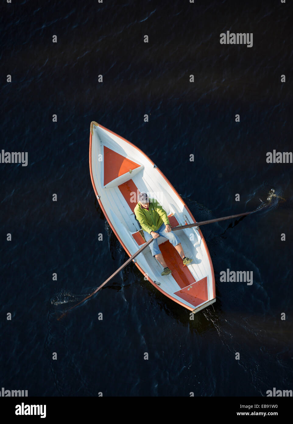 Rowing boat from above hi-res stock photography and images - Alamy