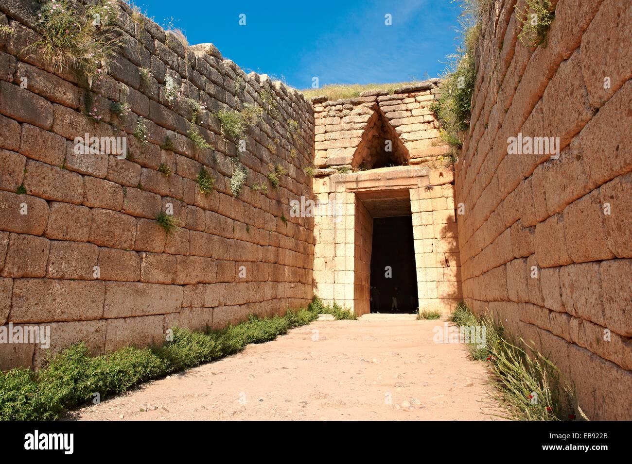 Beehive arch hi-res stock photography and images - Alamy