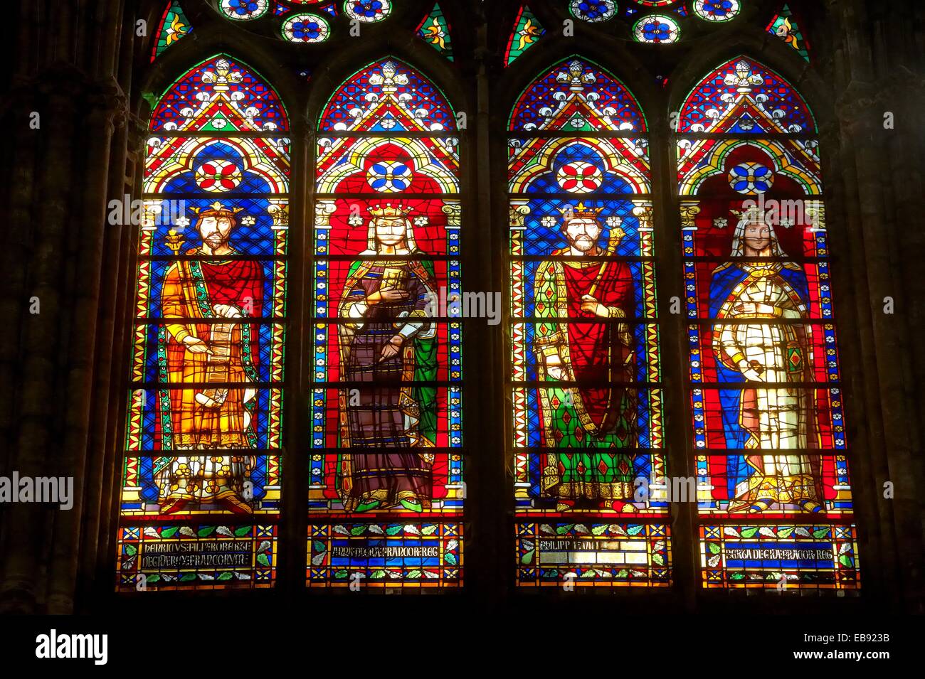 Stained glass mediaeval hi-res stock photography and images - Alamy
