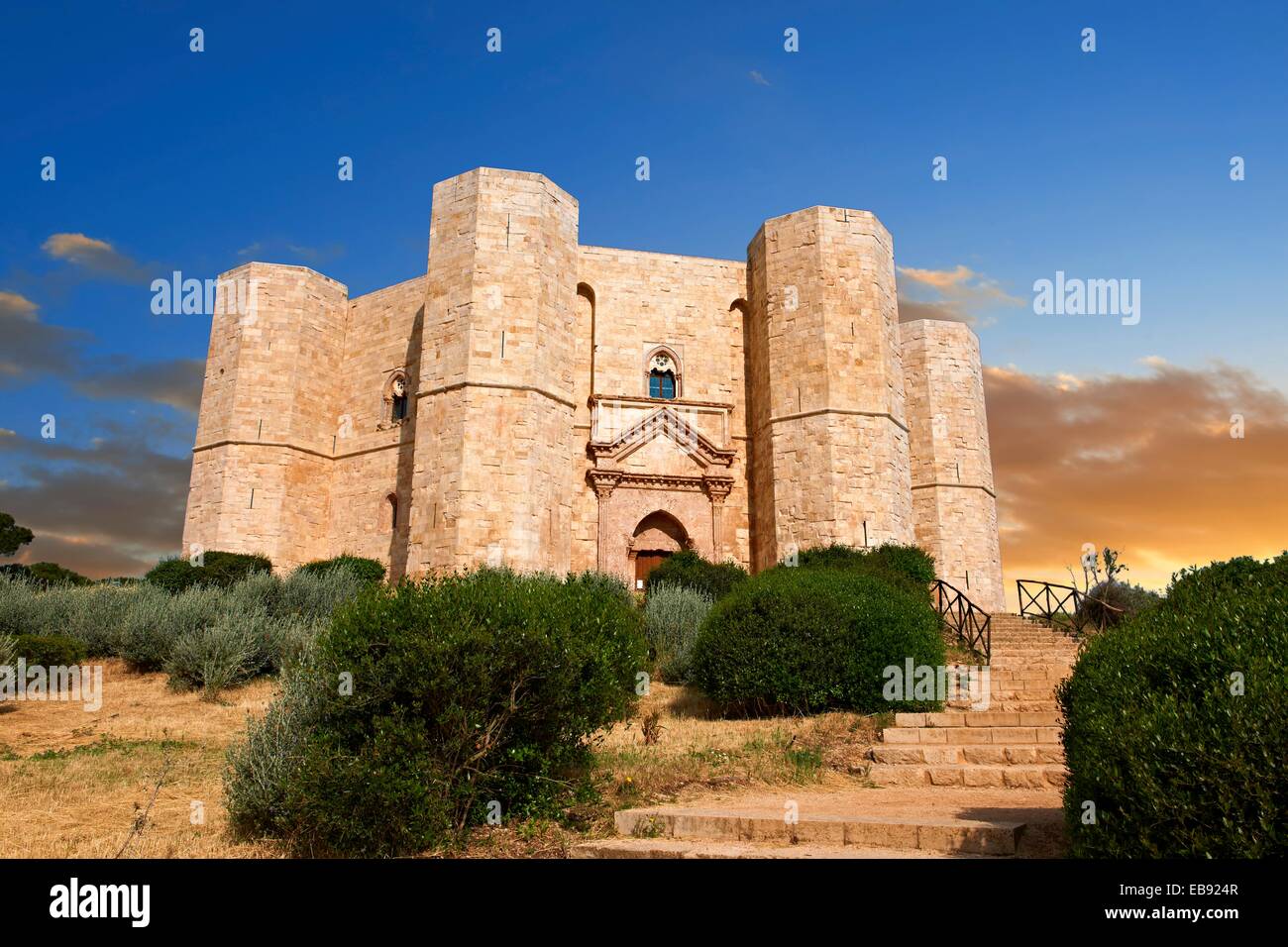 Frederick ii castle hi-res stock photography and images - Alamy