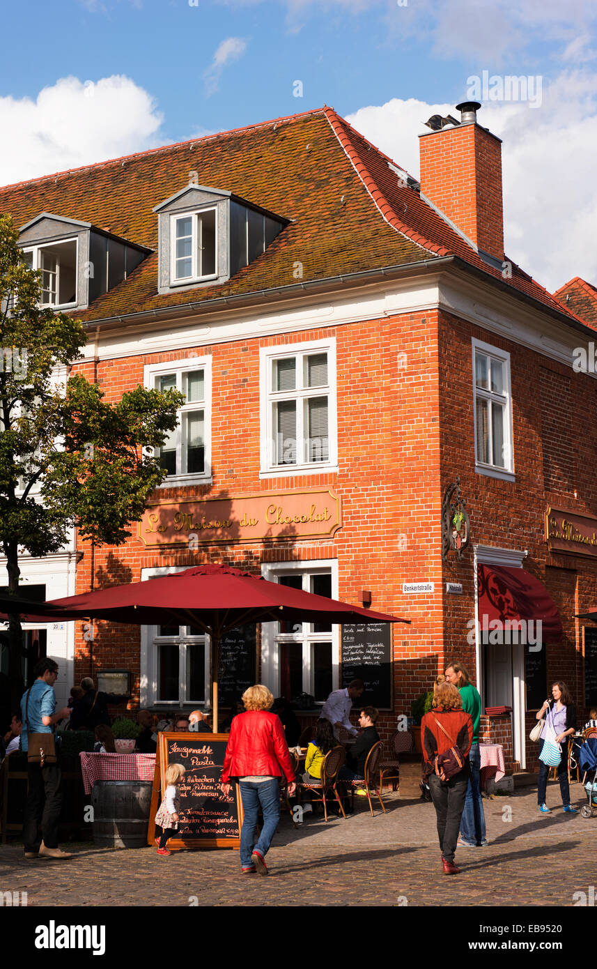 Traditional Dutch Cafe High Resolution Stock Photography and Images - Alamy