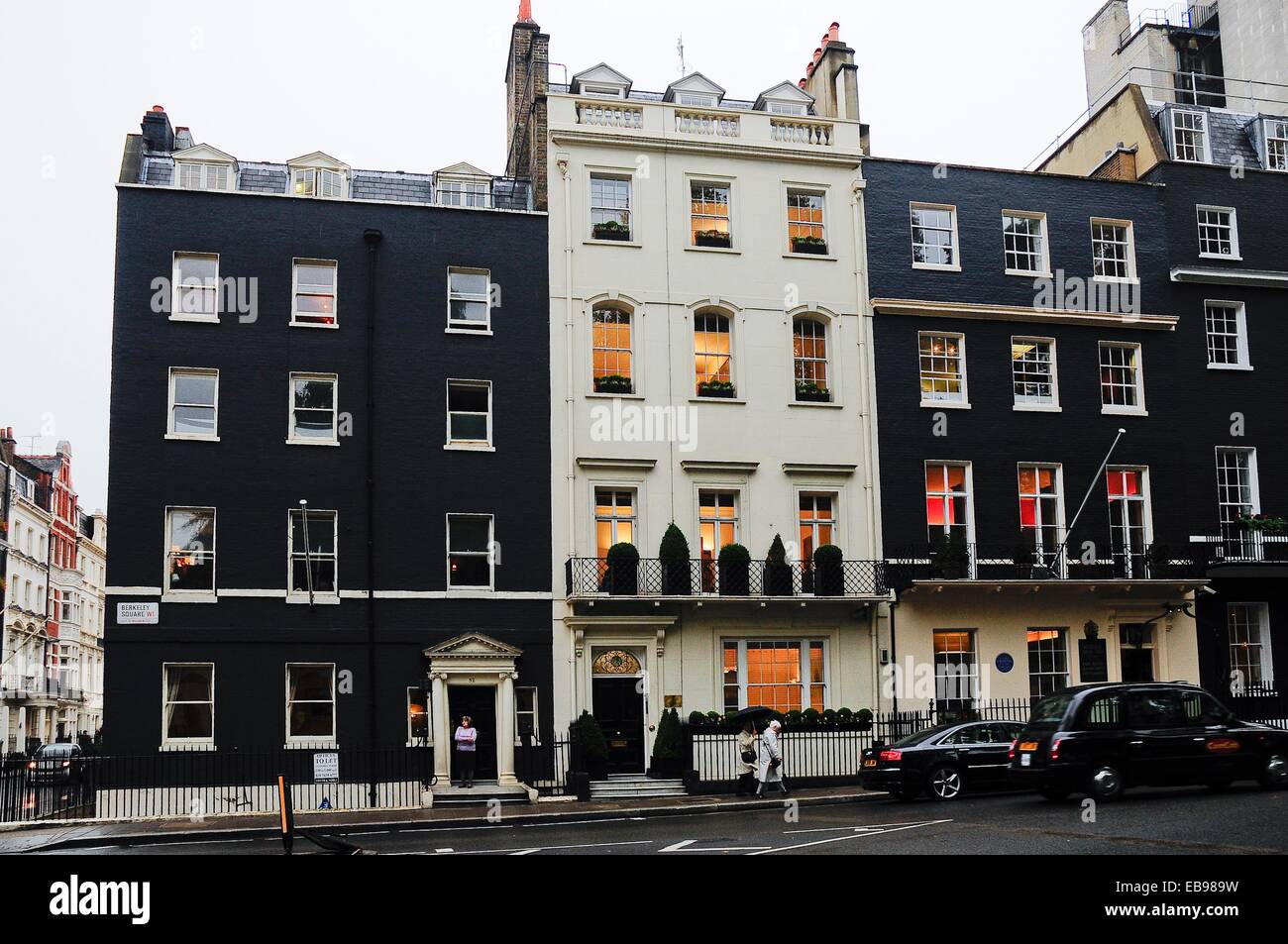Berkeley square mayfair london hi-res stock photography and images - Alamy