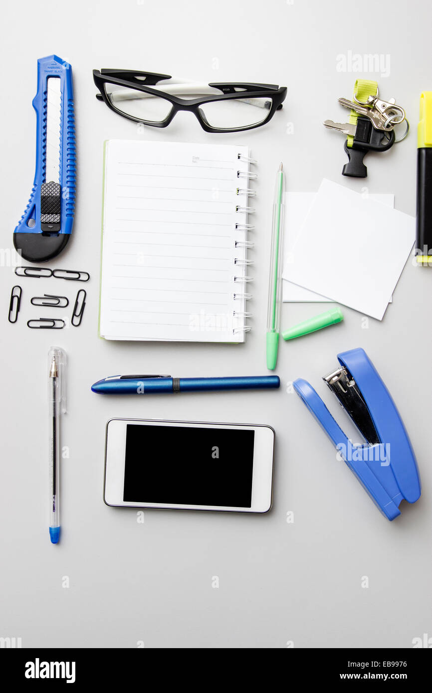 Objects on the desk hi-res stock photography and images - Alamy