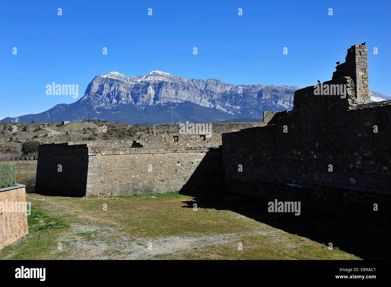 Traditional pyrenean architecture hi-res stock photography and images ...