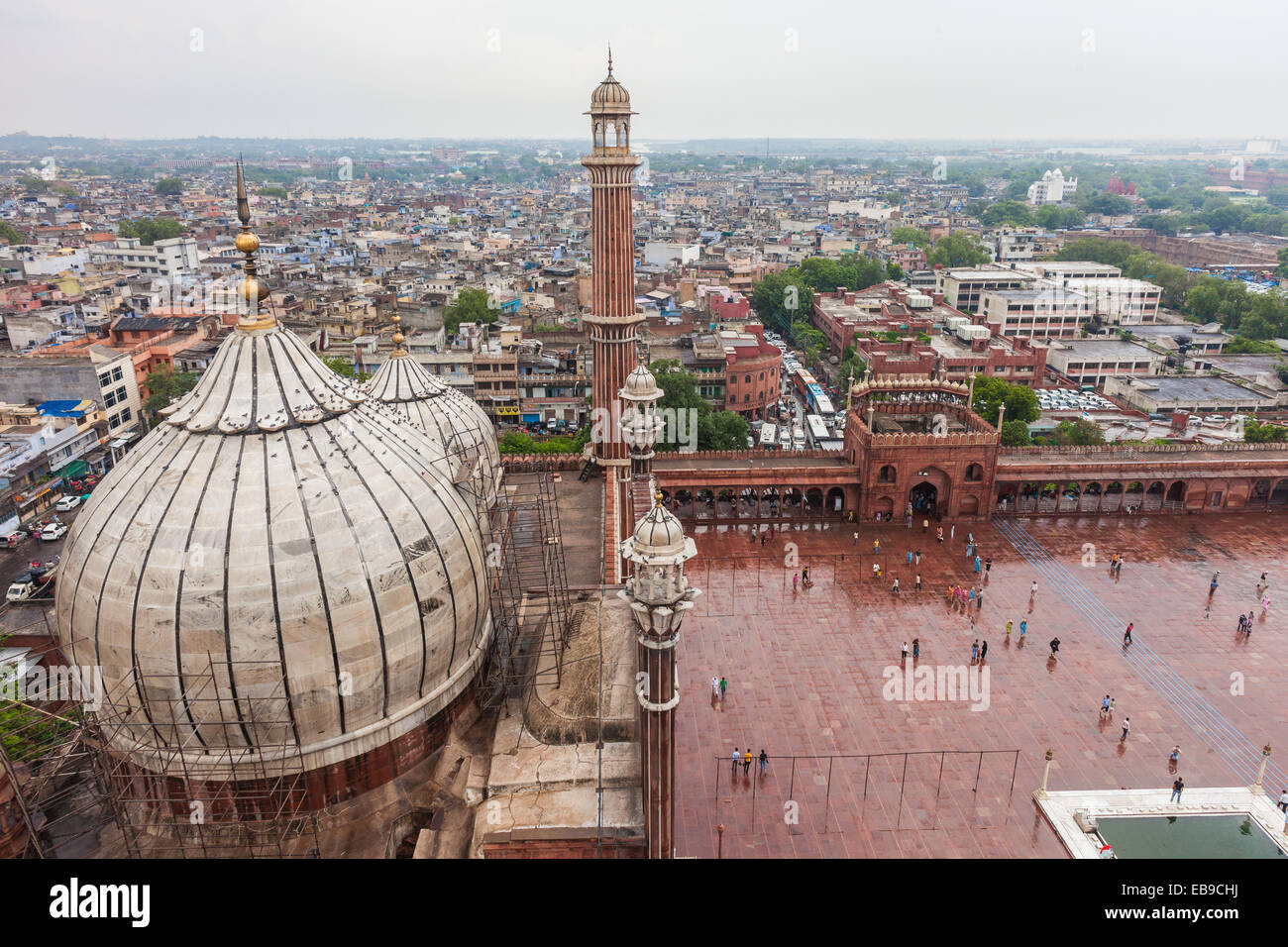 View of the Jama Masjid mosque in New Delhi India Stock Photo - Alamy