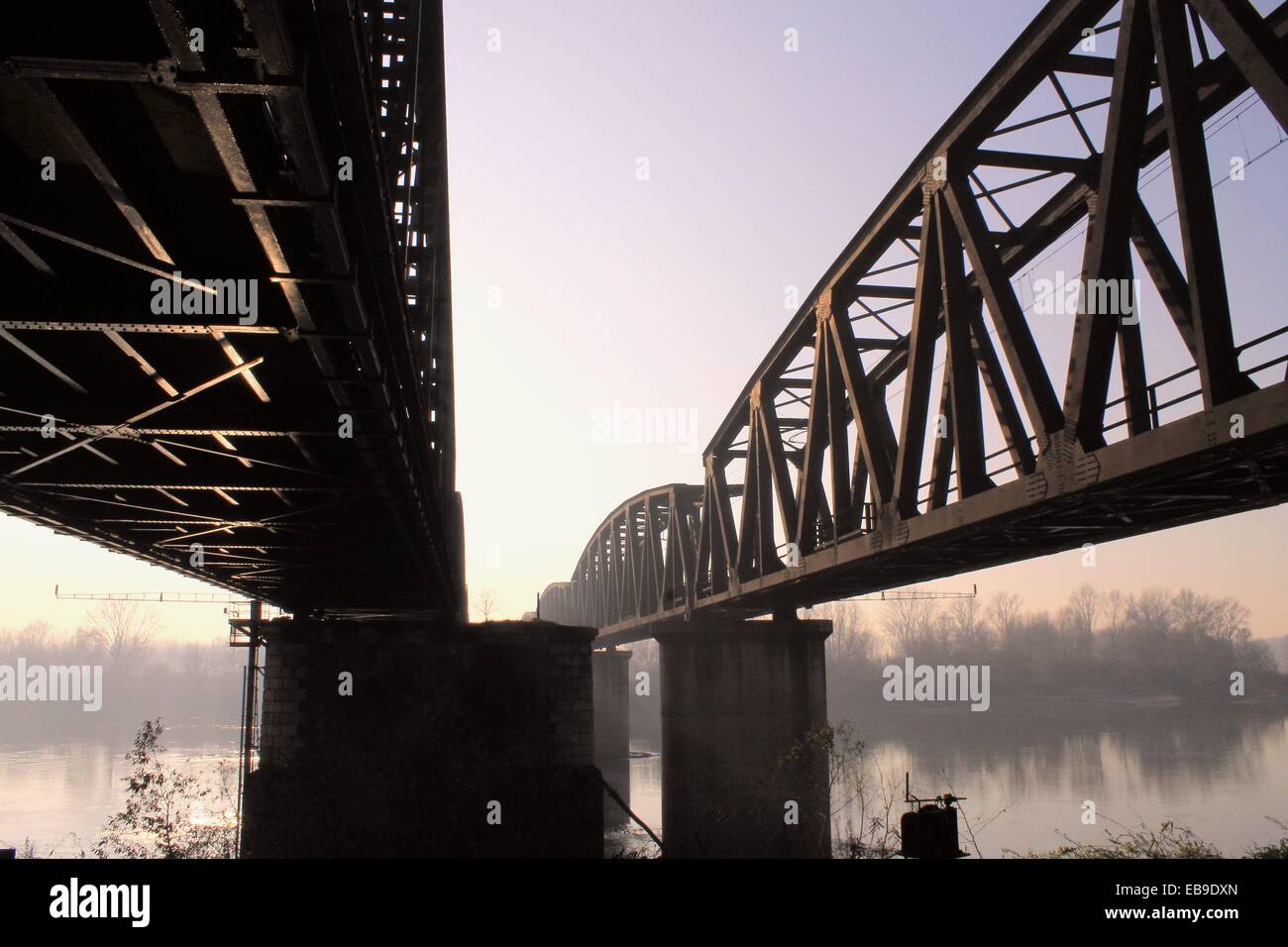 Ancient bridge build hi-res stock photography and images - Alamy