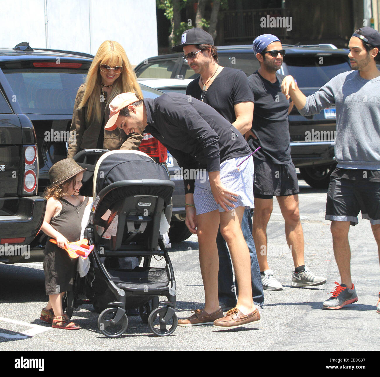 Rachel Zoe and Skyler Berman go to lunch at Ugo Italian cafe with ...
