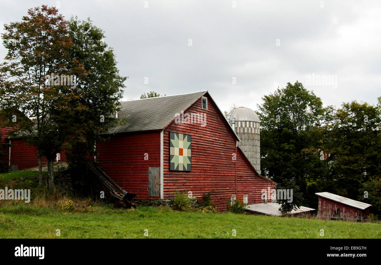Barn with hex sign on the side of the road. New York USA Adirondack ...