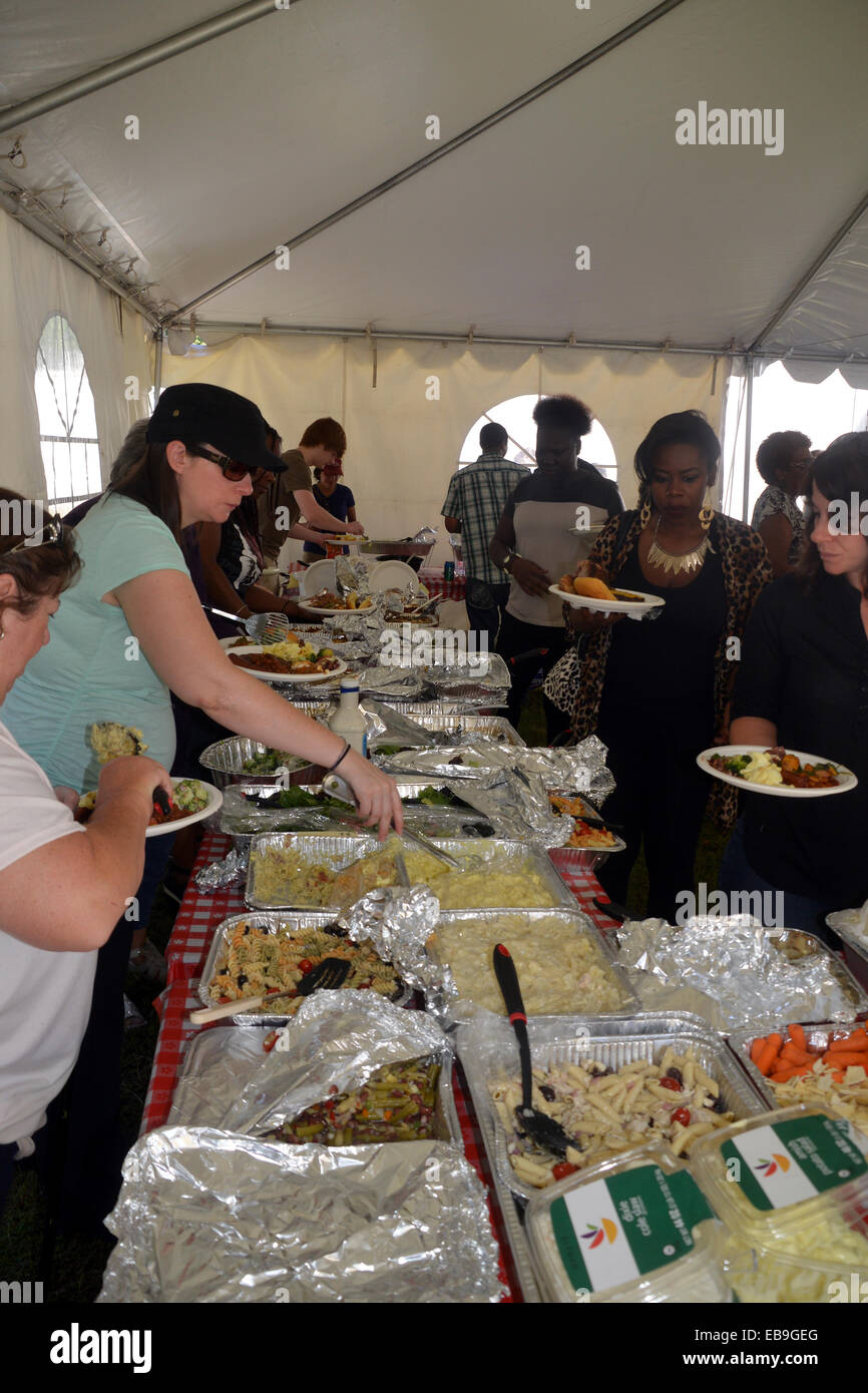 Church picnic hi-res stock photography and images - Alamy
