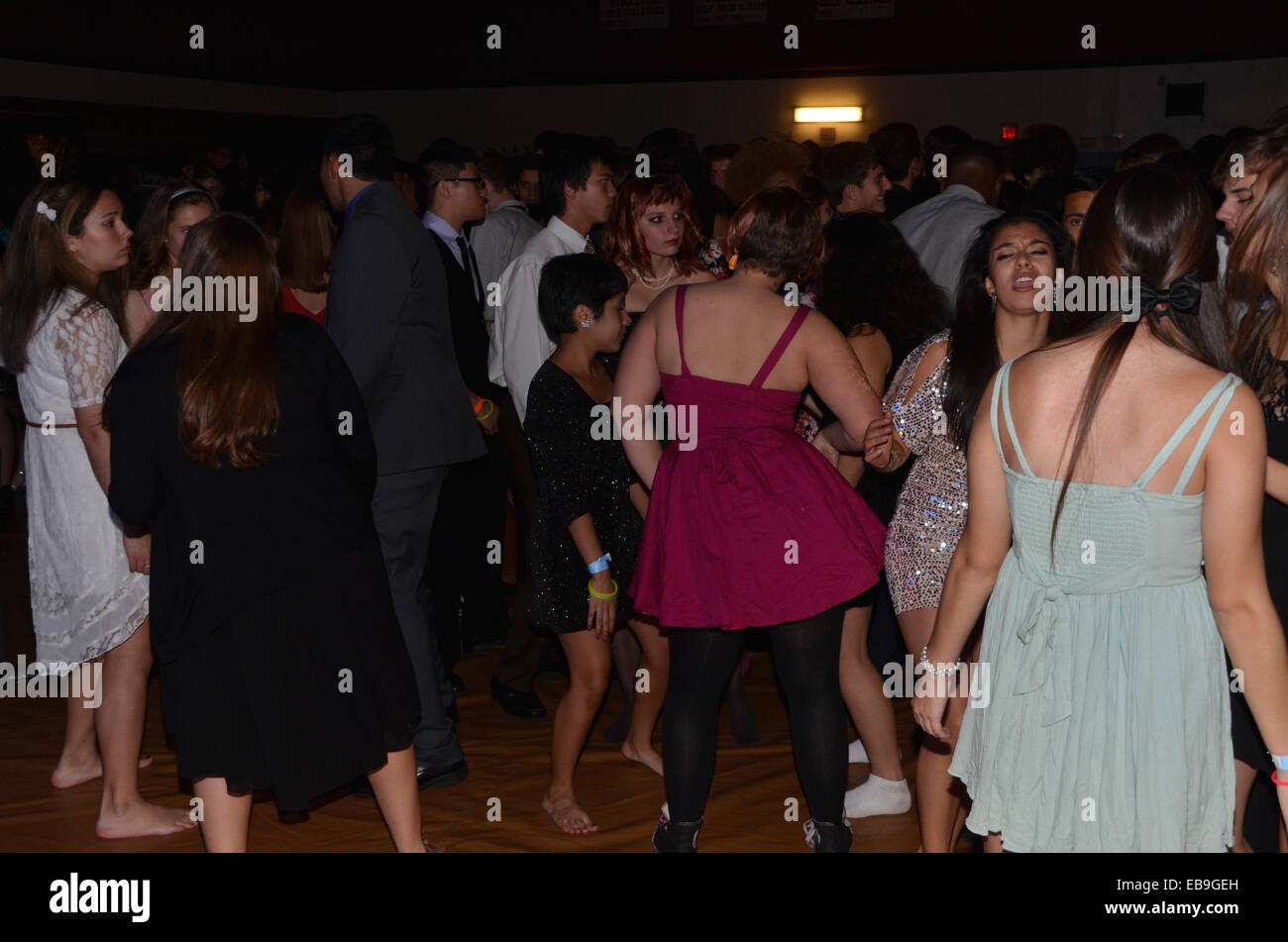 Teen dance hi-res stock photography and images - Alamy