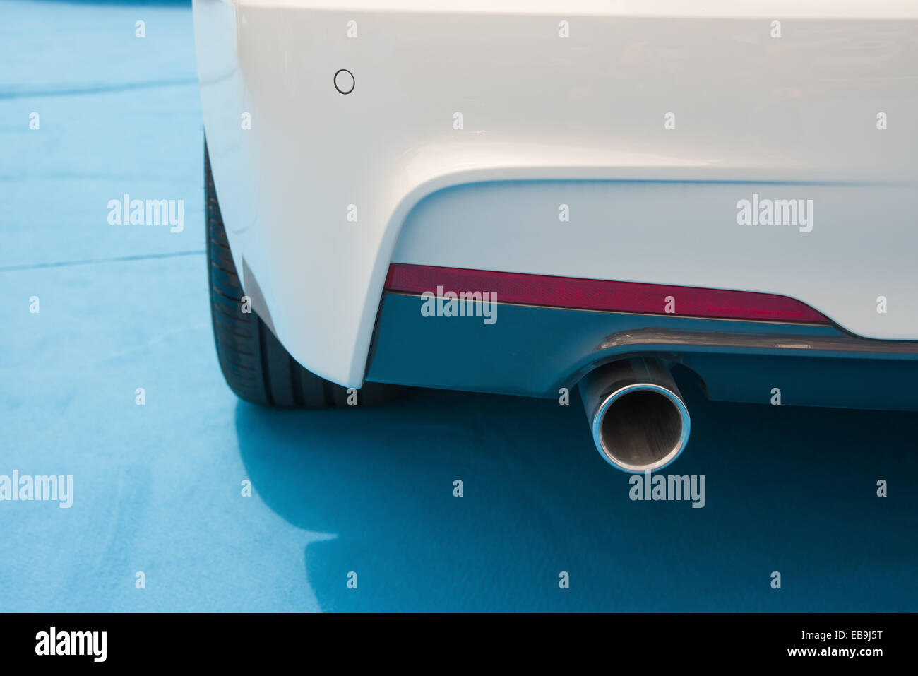 Blue vent on car hi-res stock photography and images - Alamy