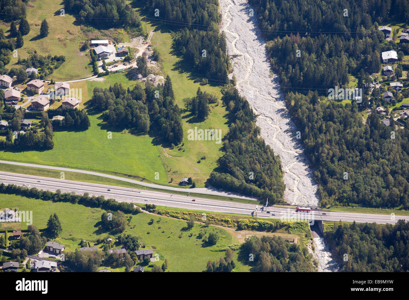 Chamonix bridge hi-res stock photography and images - Alamy