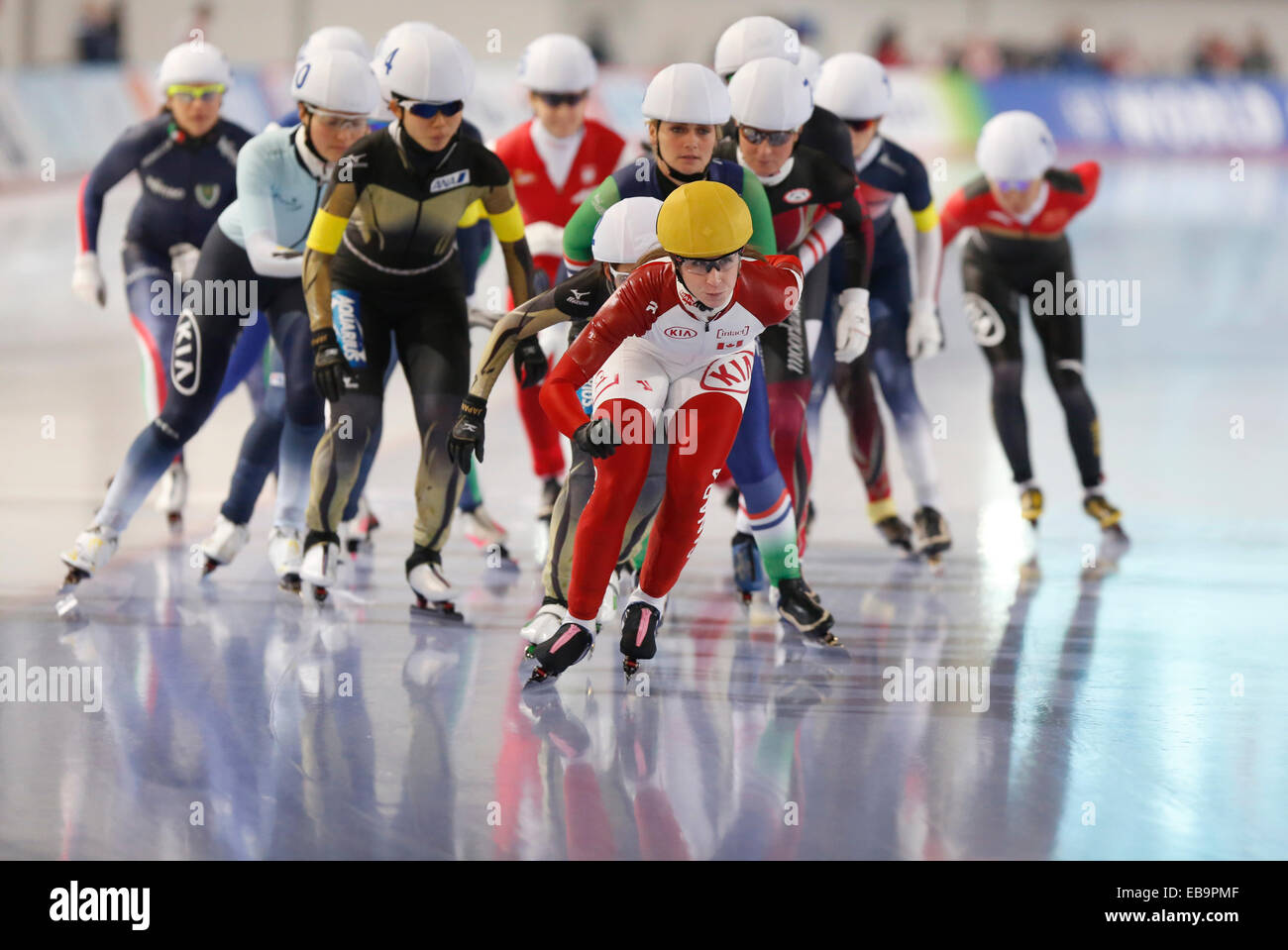 Seoul, South Korea. 23rd Nov, 2014. Ivanie Blondin (CAN, front) Speed ...