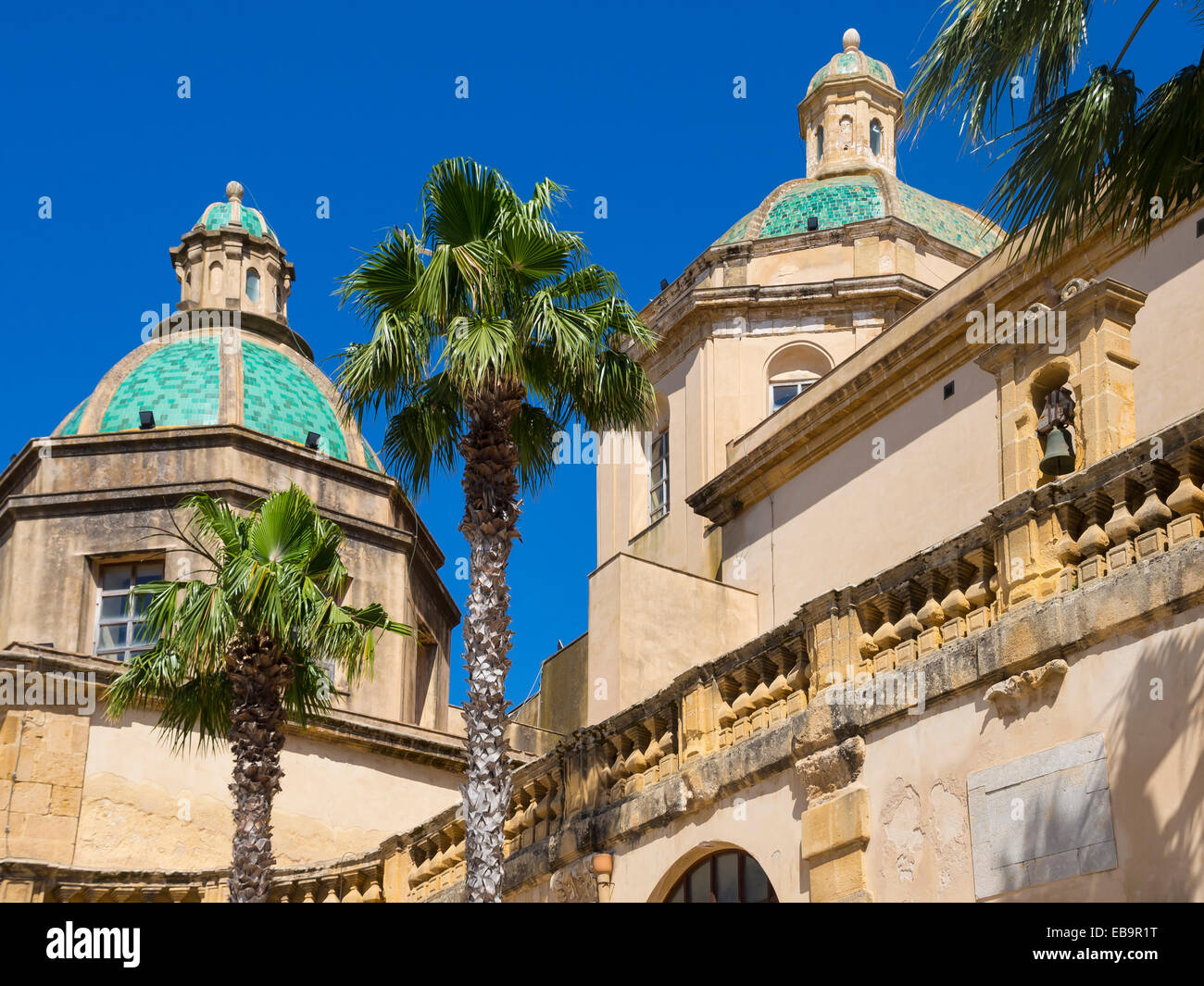 Plaza del la cathedral hi-res stock photography and images - Alamy