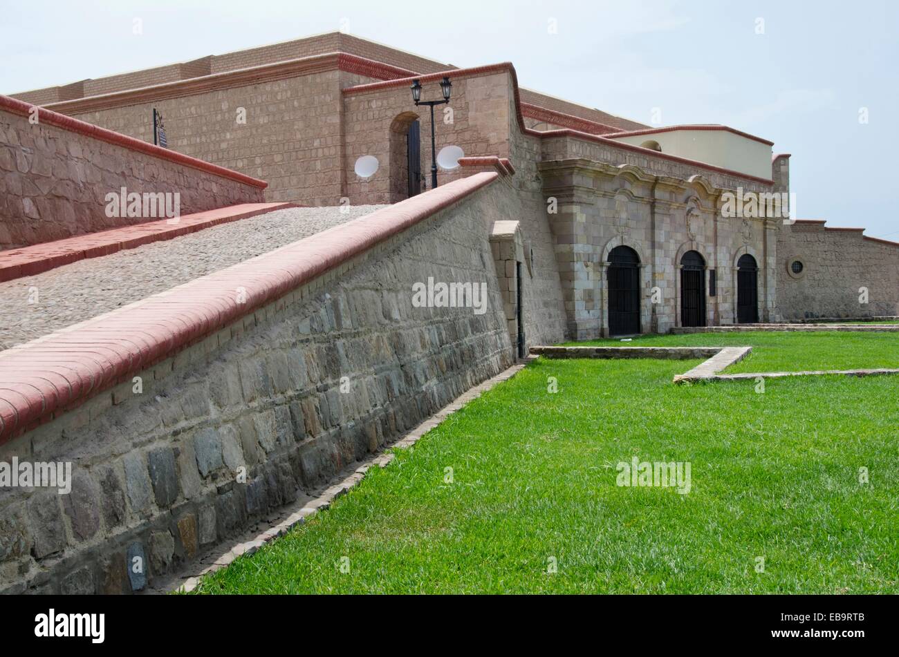 Real felipe fortress peru hi-res stock photography and images - Alamy