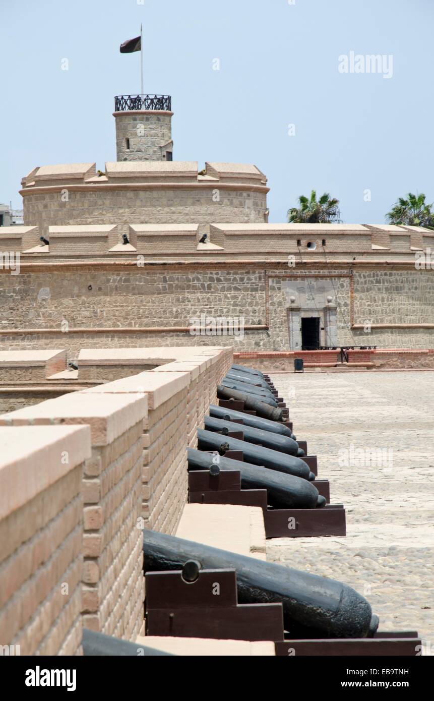 Real felipe fortress hi-res stock photography and images - Alamy