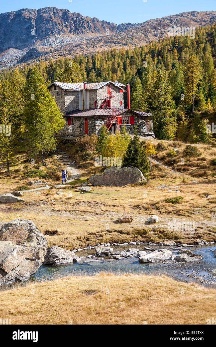 Rifugio Bosio mountain hut on the Sentiero Roma high route, Val Airale ...