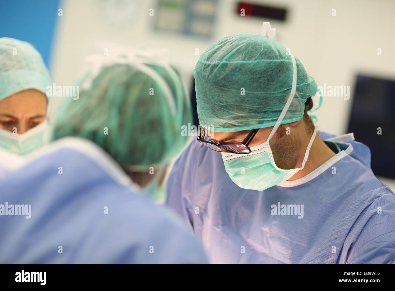 Abdominal Surgery Horizontal Stock Photos & Abdominal Surgery ...