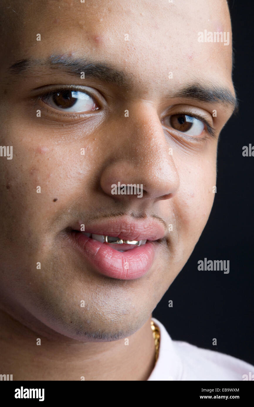 Black man gold teeth hi-res stock photography and images - Alamy