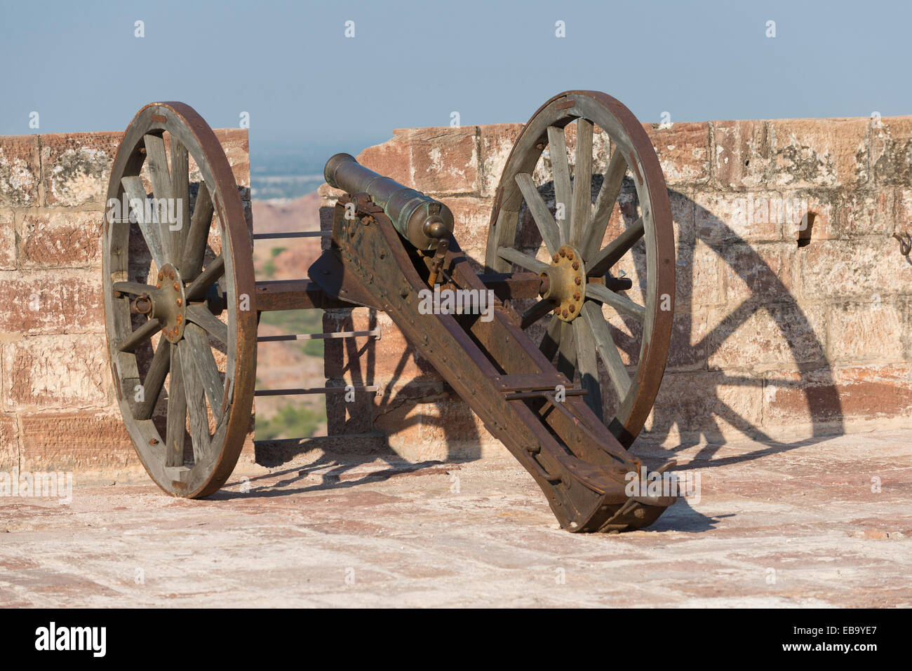 Historic mobile cannon, Mehrangarh Fort, Jodhpur, Rajasthan, India ...