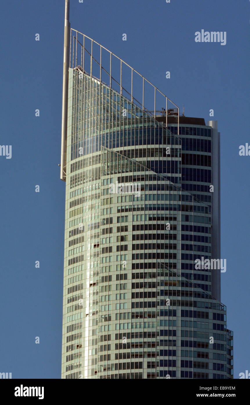 Q1 Building High Resolution Stock Photography and Images - Alamy