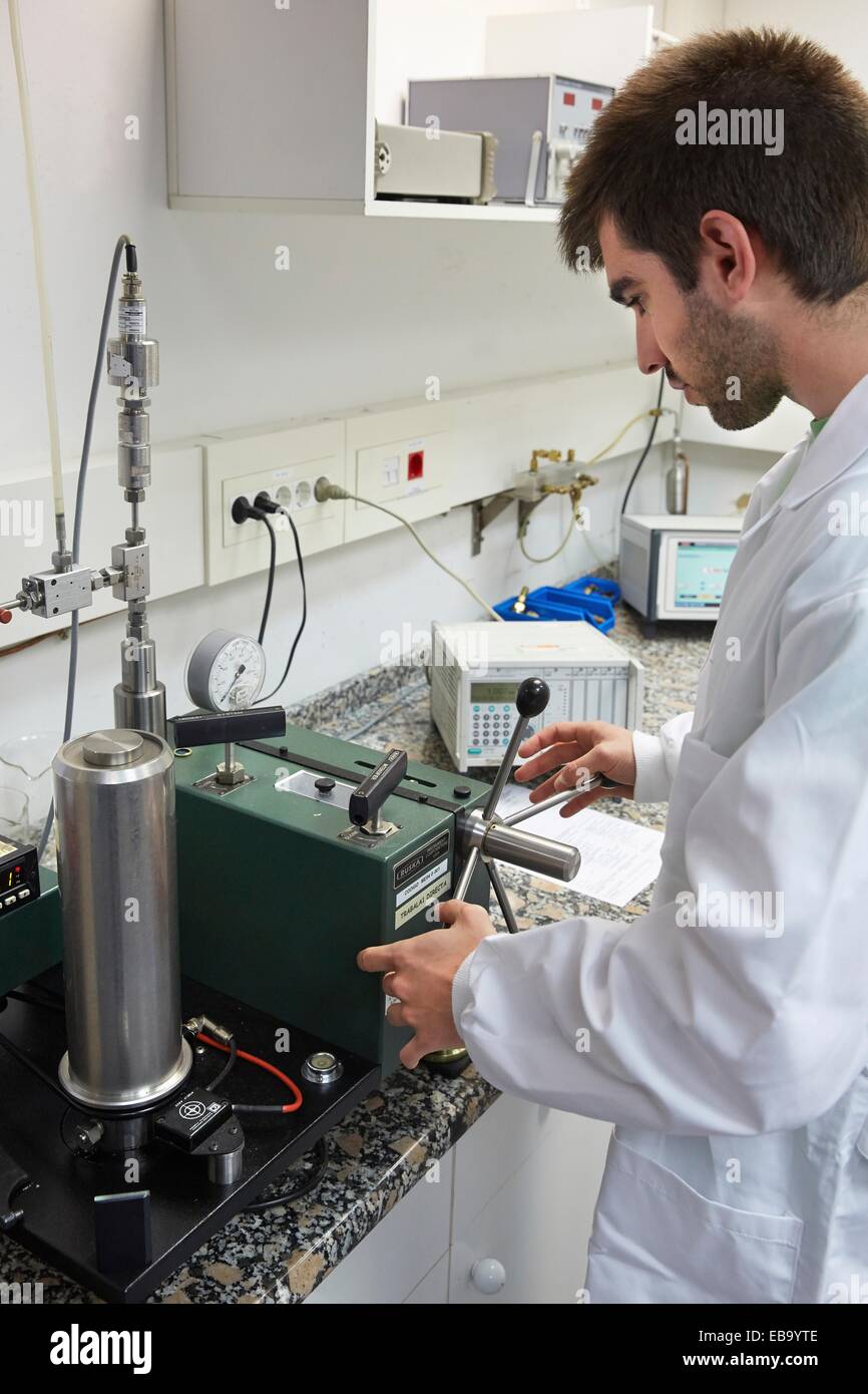 Manometric hi-res stock photography and images - Alamy