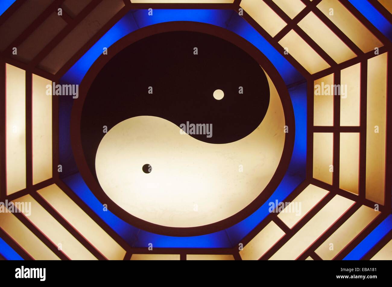 Sign temple hi-res stock photography and images - Alamy