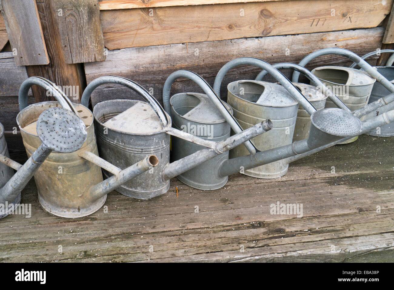 Garden watering cans hi-res stock photography and images - Alamy