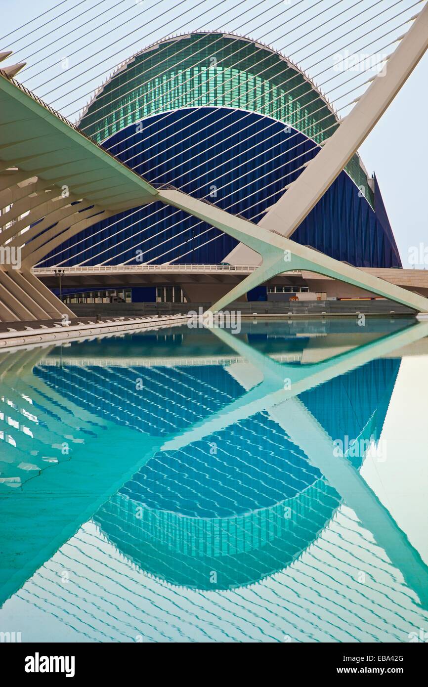 Agora City of Arts and Sciences Architect Santiago Calatrava and Felix ...