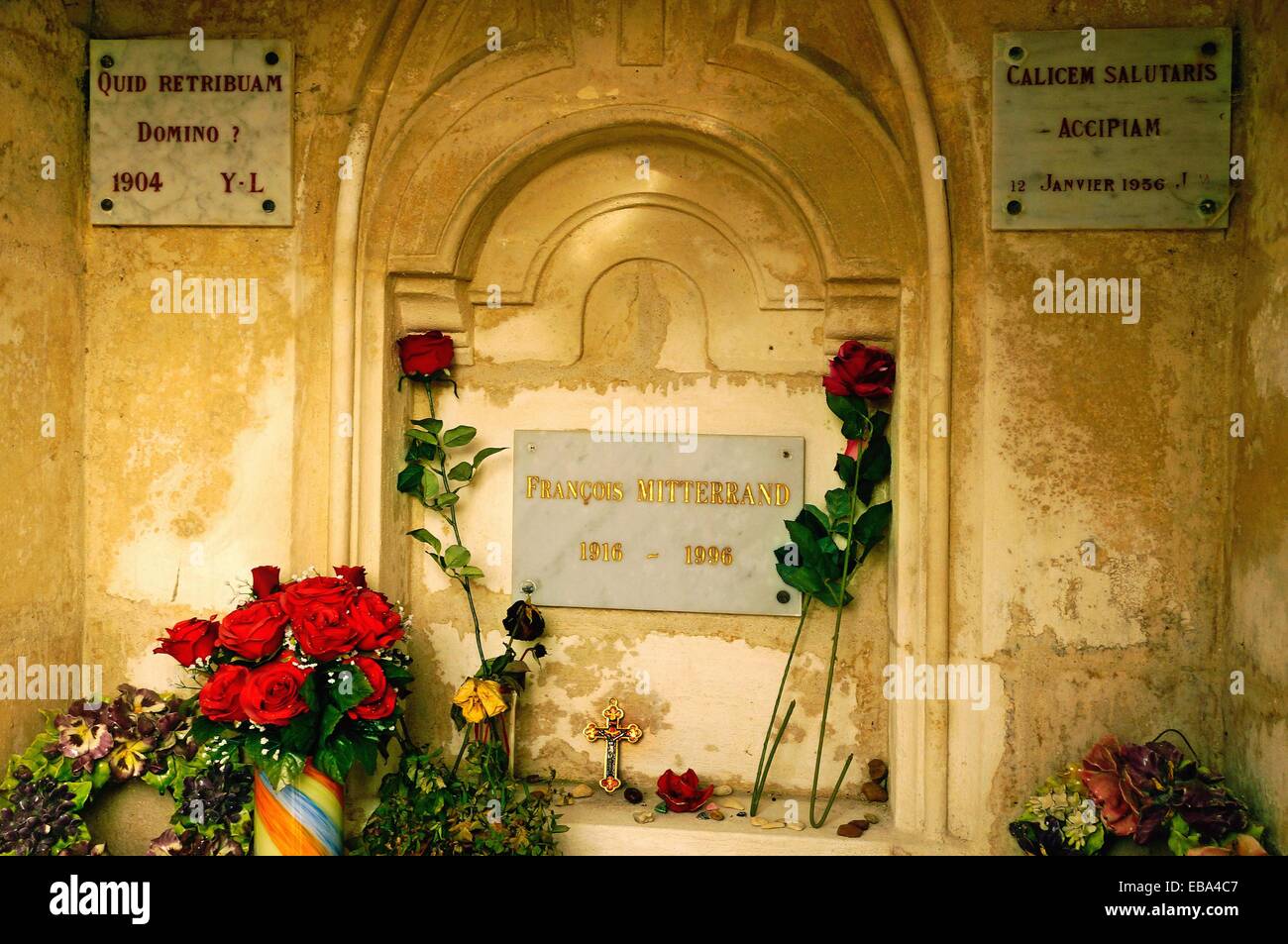 President francois mitterrand of france hi-res stock photography and ...