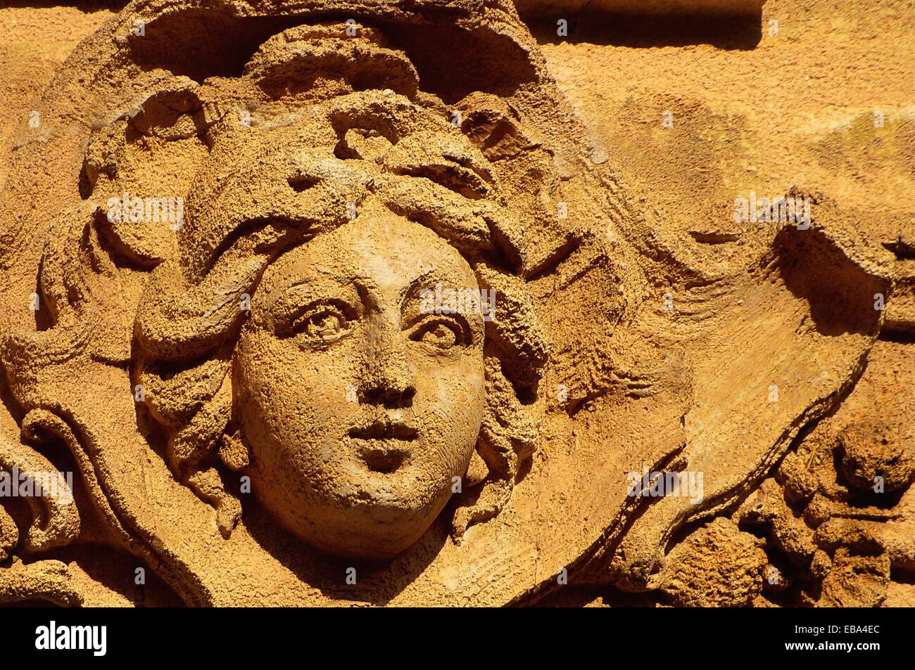 Mascaron cours hi-res stock photography and images - Alamy