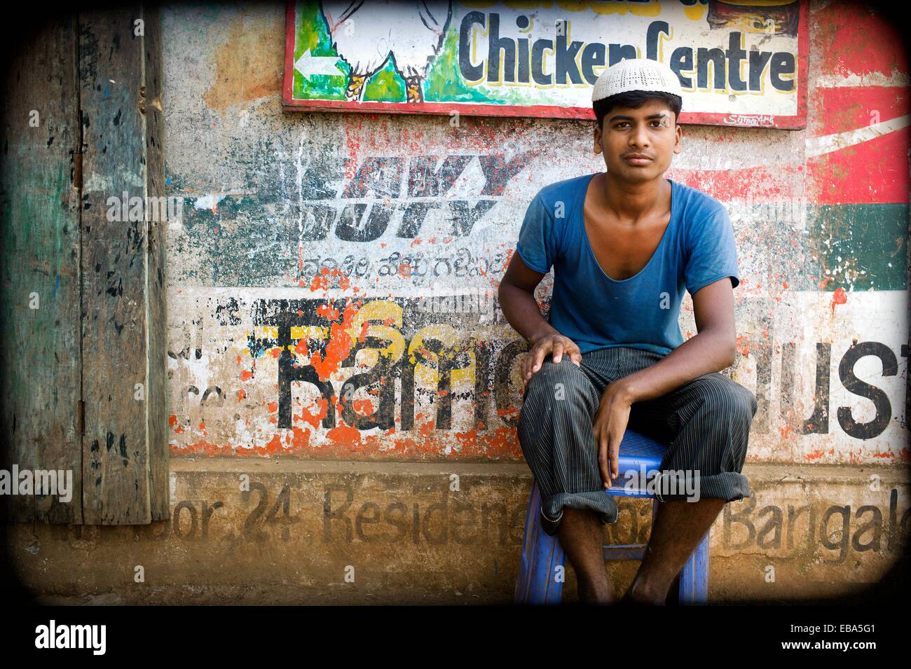 Chicken salesman hi-res stock photography and images - Alamy