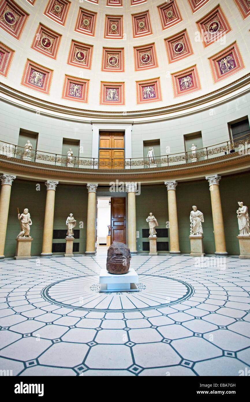 Altes museum interior berlin hi-res stock photography and images - Alamy
