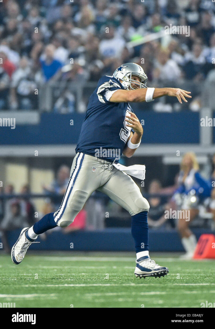 Arlington, Texas, USA. 27th Nov, 2014. Dallas Cowboys quarterback Tony ...