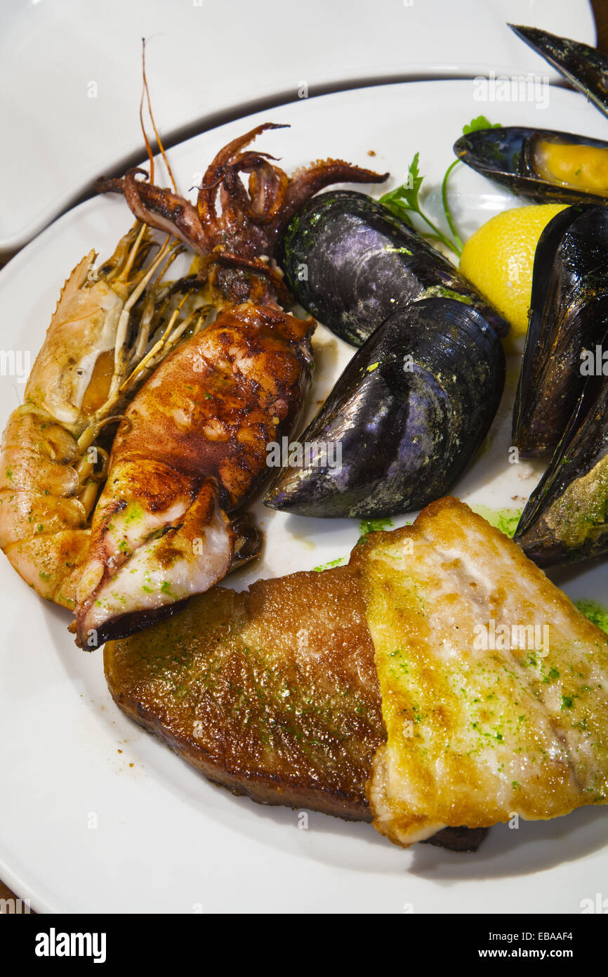 Proto fish, dubrovnik hi-res stock photography and images - Alamy