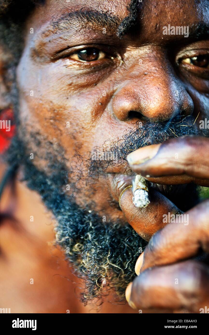 Portrait rastafarian man jamaica hi-res stock photography and images ...