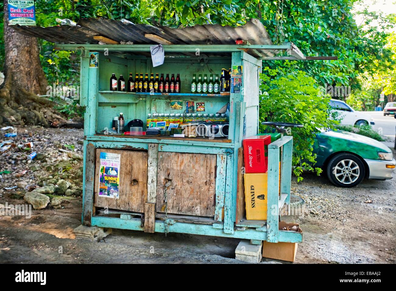 Ocho rios bar hi-res stock photography and images - Alamy
