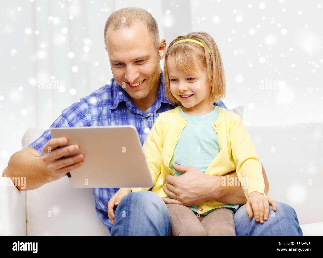 happy father and daughter with tablet pc computer Stock Photo - Alamy