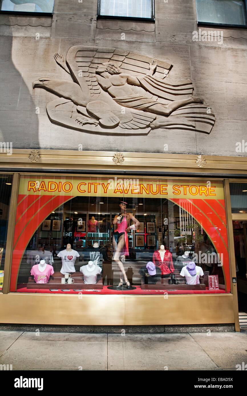 Rockefeller center shop hi-res stock photography and images - Alamy
