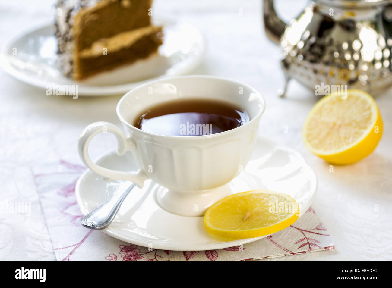 English tea party hi-res stock photography and images - Alamy