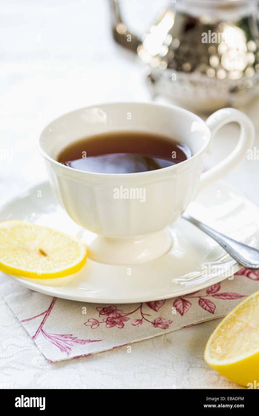 English tea party hi-res stock photography and images - Alamy