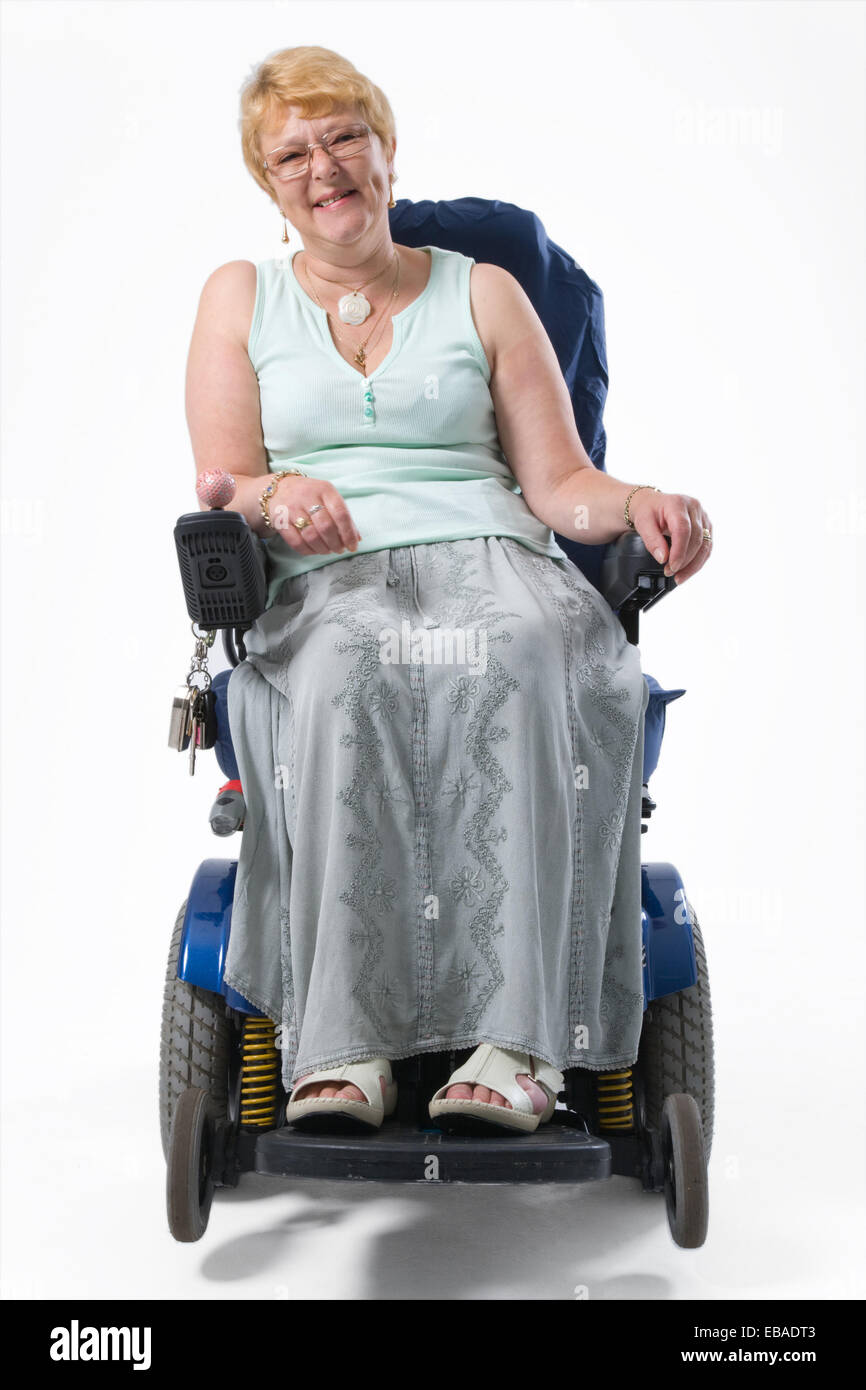 Portrait of a female wheelchair user smiling Stock Photo - Alamy
