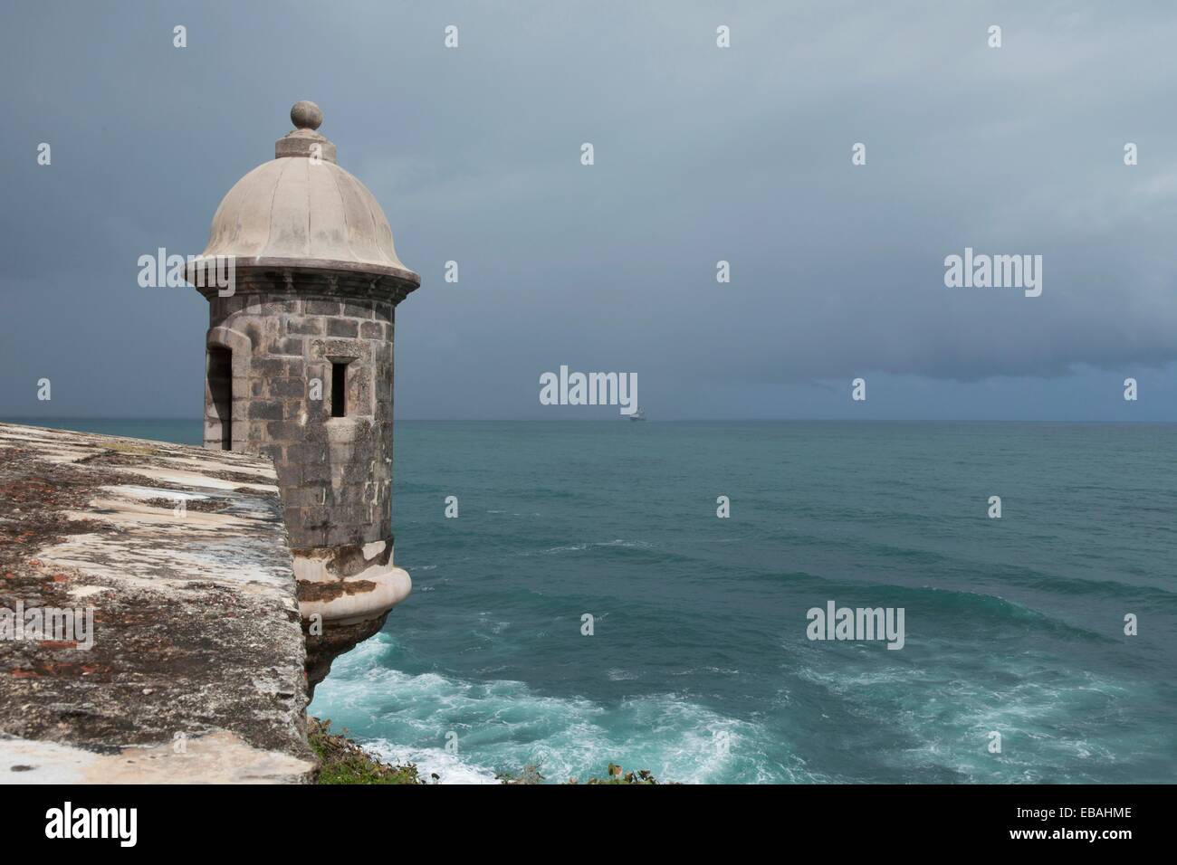 Sentry tower hi-res stock photography and images - Alamy
