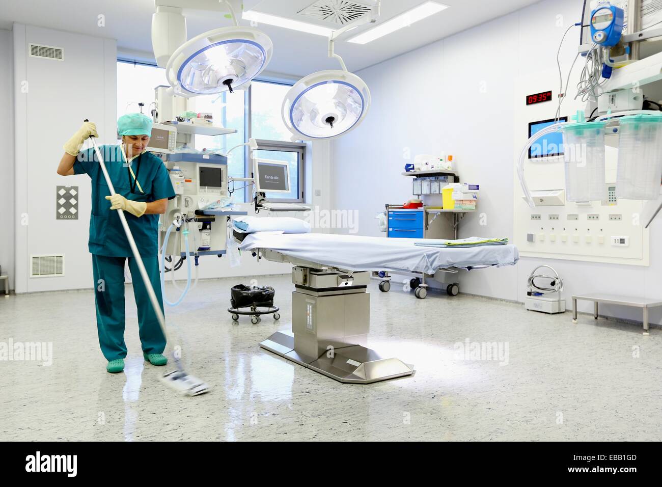 Hygiene and prevention institute hi-res stock photography and images ...