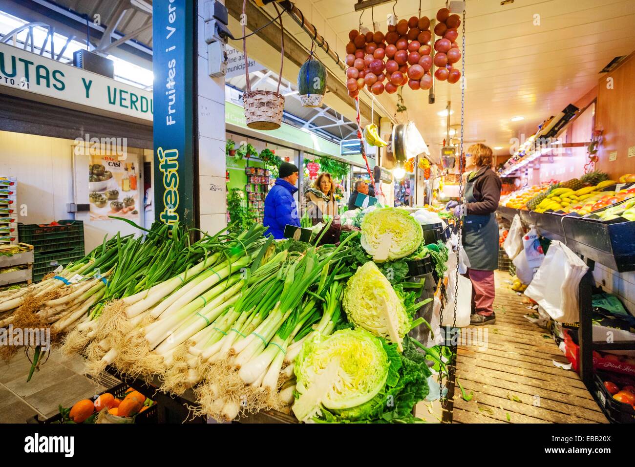 Santa catalina market mallorca hi-res stock photography and images - Alamy