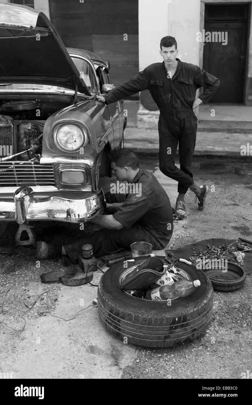 Car Mechanics Tools High Resolution Stock Photography and Images - Alamy