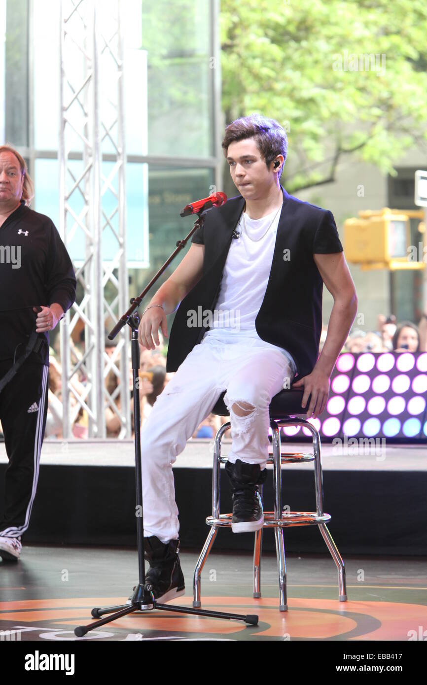 Austin Mahone performing live as part of NBC's Toyota Concert Series ...