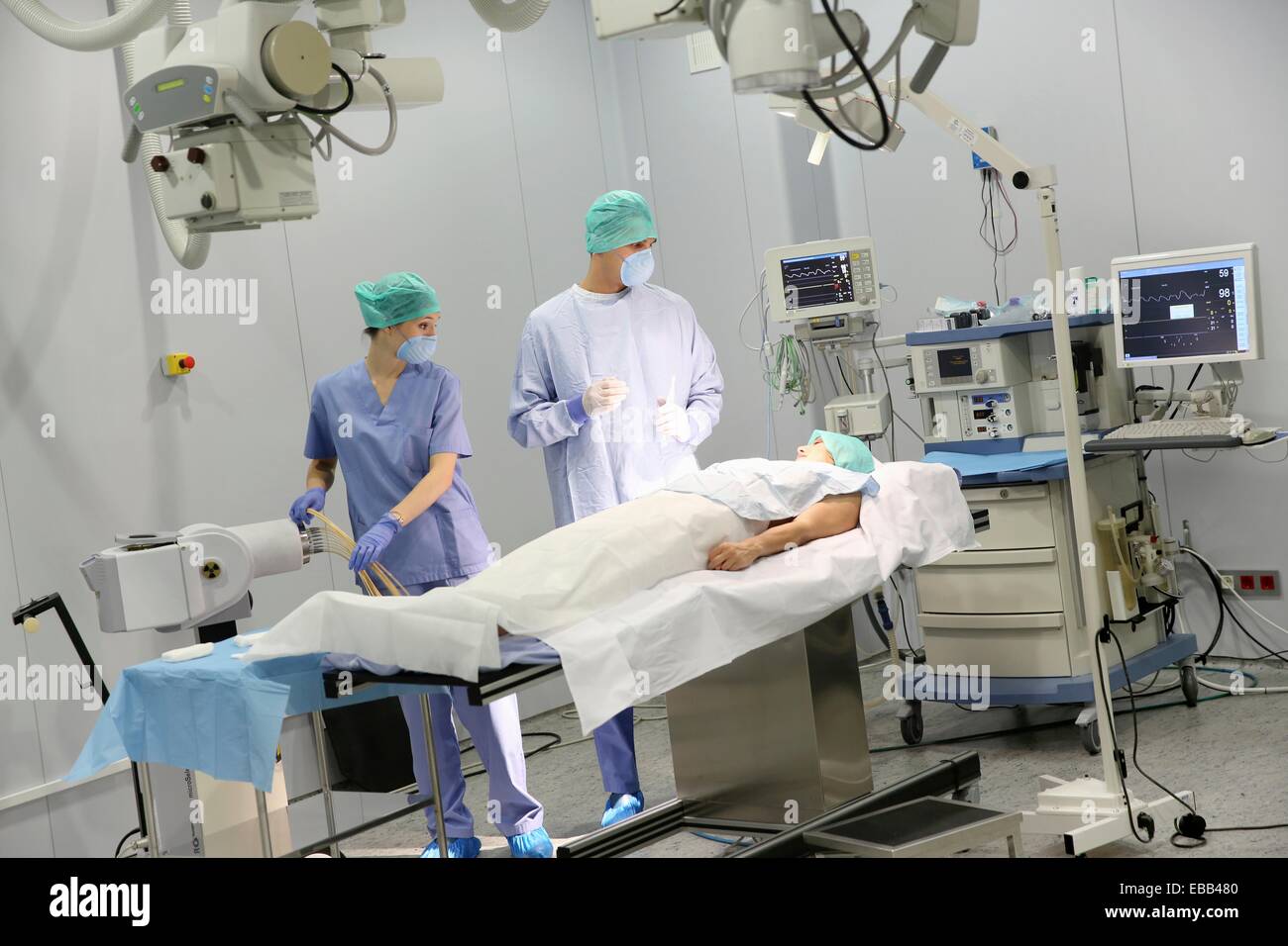 Brachytherapy hi-res stock photography and images - Alamy